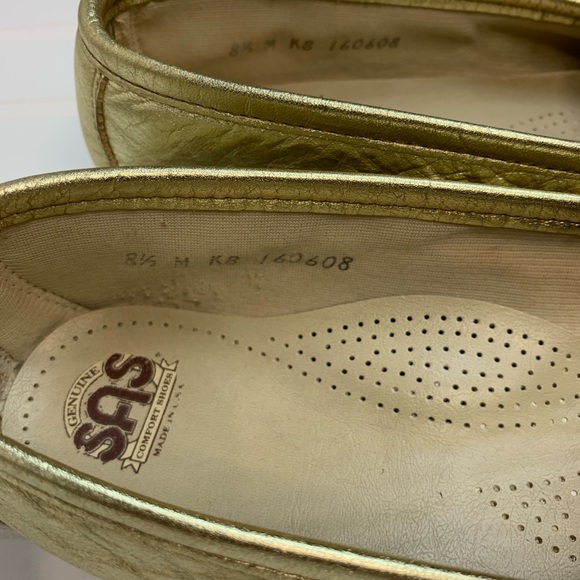 SAS | Shoes | Sas Gold Metalic Slip Ons Size 85 | Poshmark
